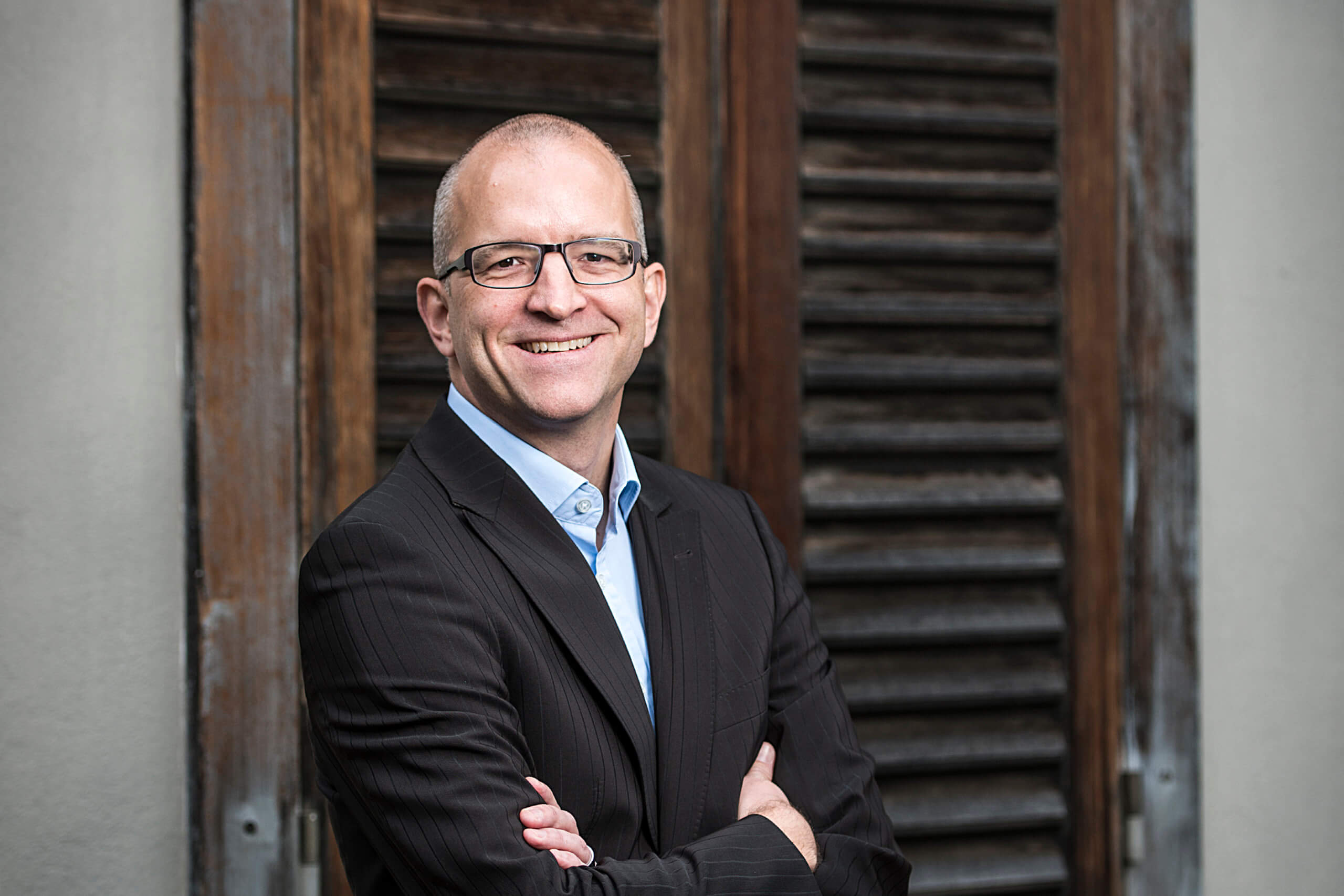 Home - motley.swiss - Geschenke aus der Flughafenregion